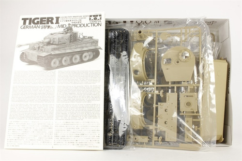 German Tiger I Mid Production By Tamiya # 35194 1/35 - TRENES.MX